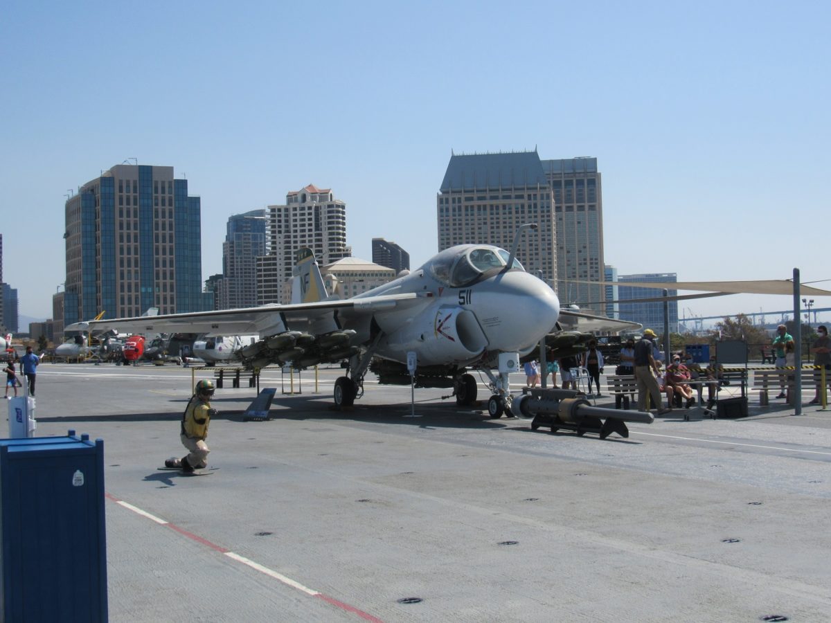 Nuclear warfare capability of U.S. Navy in 1990. – Outrun Change